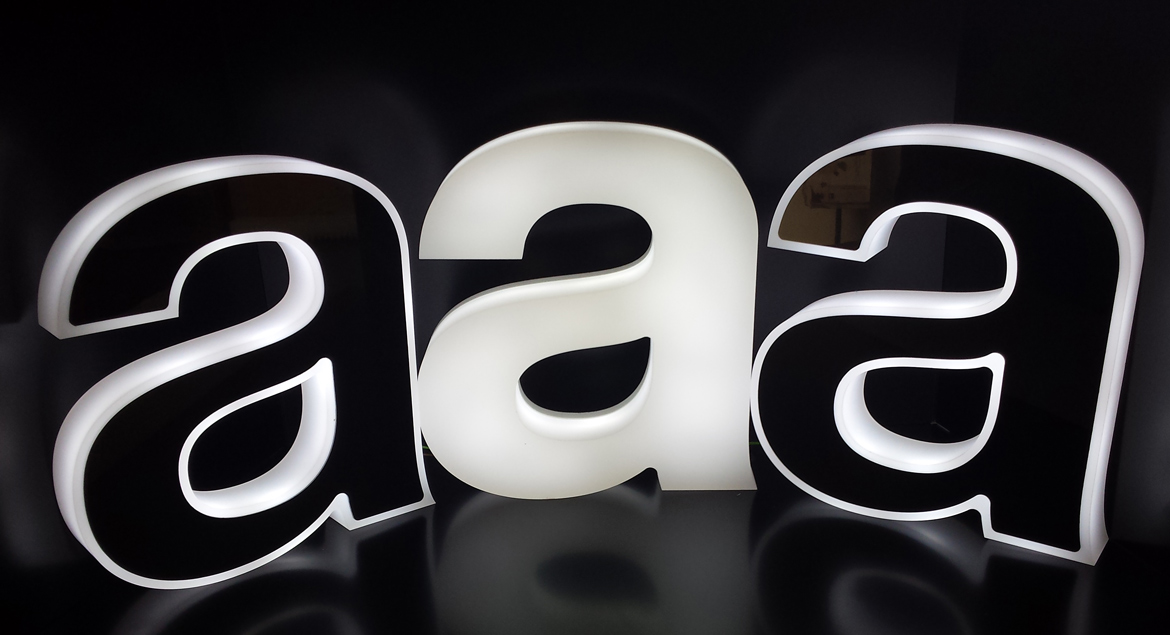 Découpe de lettrages - Formaflex - Chaudronnerie plastique