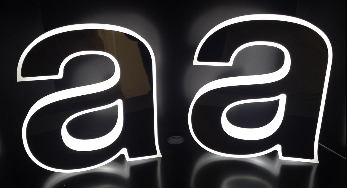 Découpe de lettrages - Formaflex - Chaudronnerie plastique